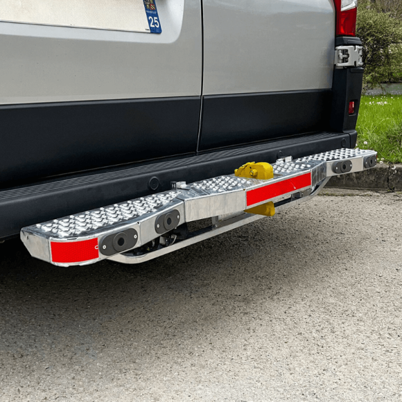 Marchepied Volkswagen Crafter avec partie centrale relevable et amovible